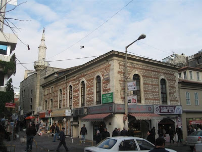 34 İSTANBUL: -BAKIRKÖY