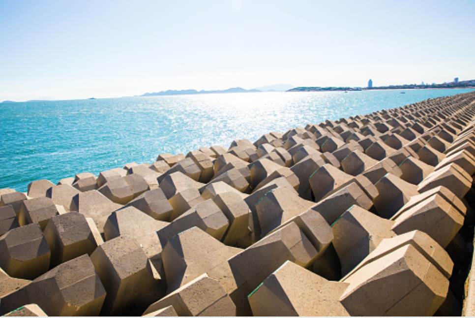 Concrete breakwater as a coastal defense
