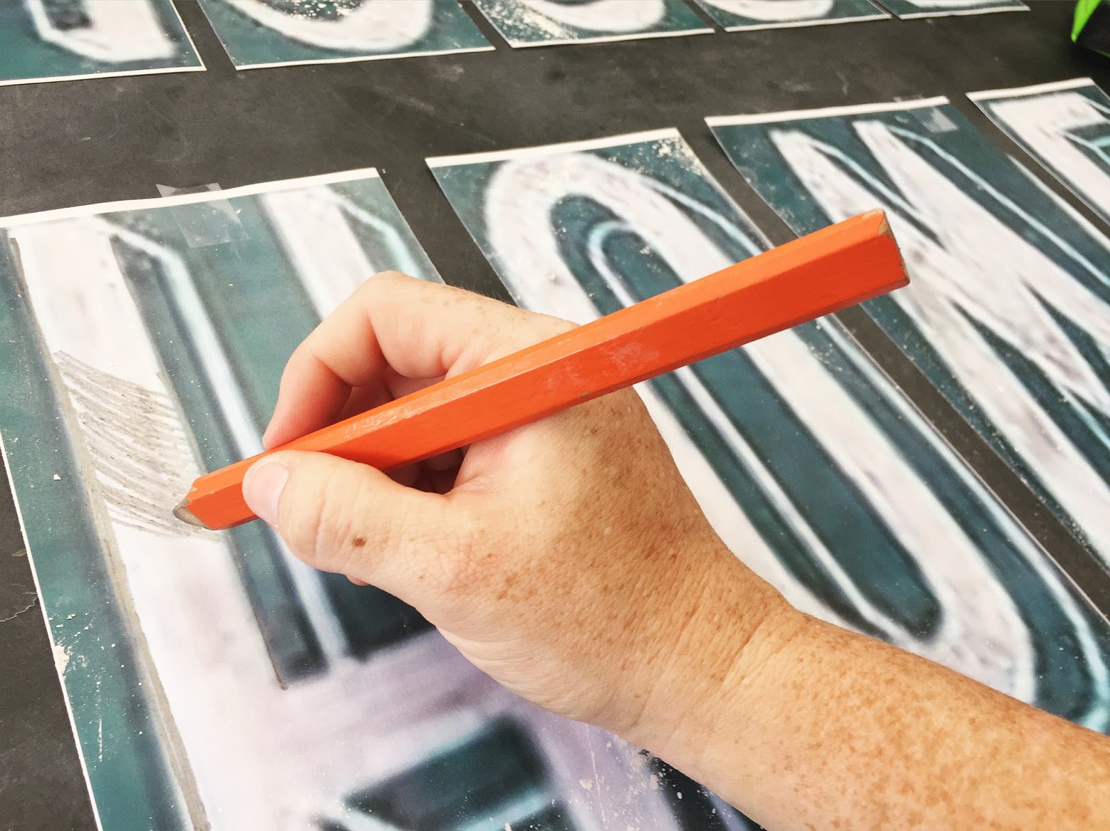 little white house blog: DIY Chalk Lettering