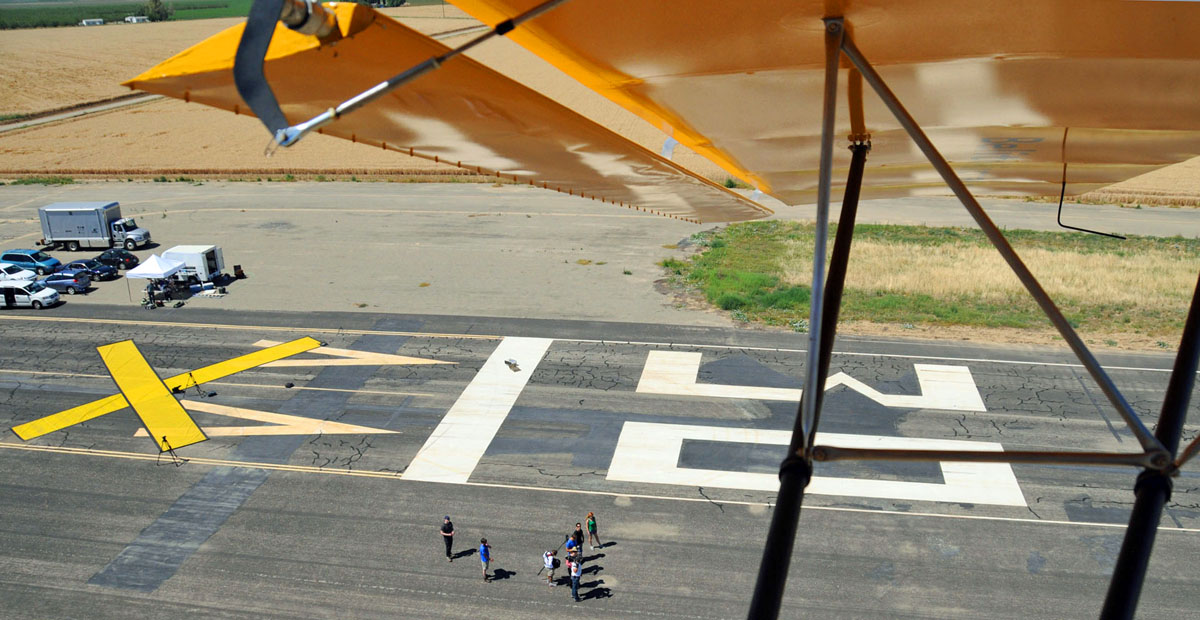 Standard Pilot Blog: Mythbuster Duct Tape Airplane production photos