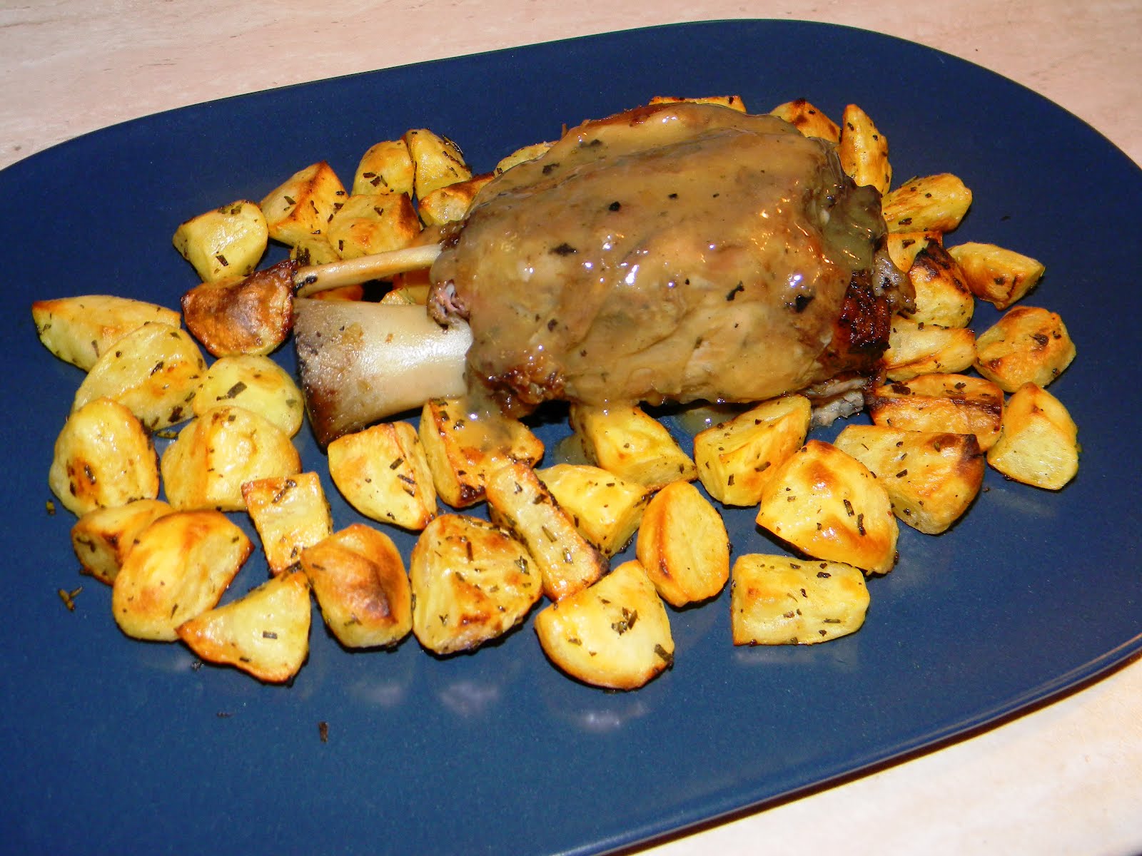 Bietolin@ in Cucin@: STINCO di MAIALE al FORNO al VINO BIANCO con ...