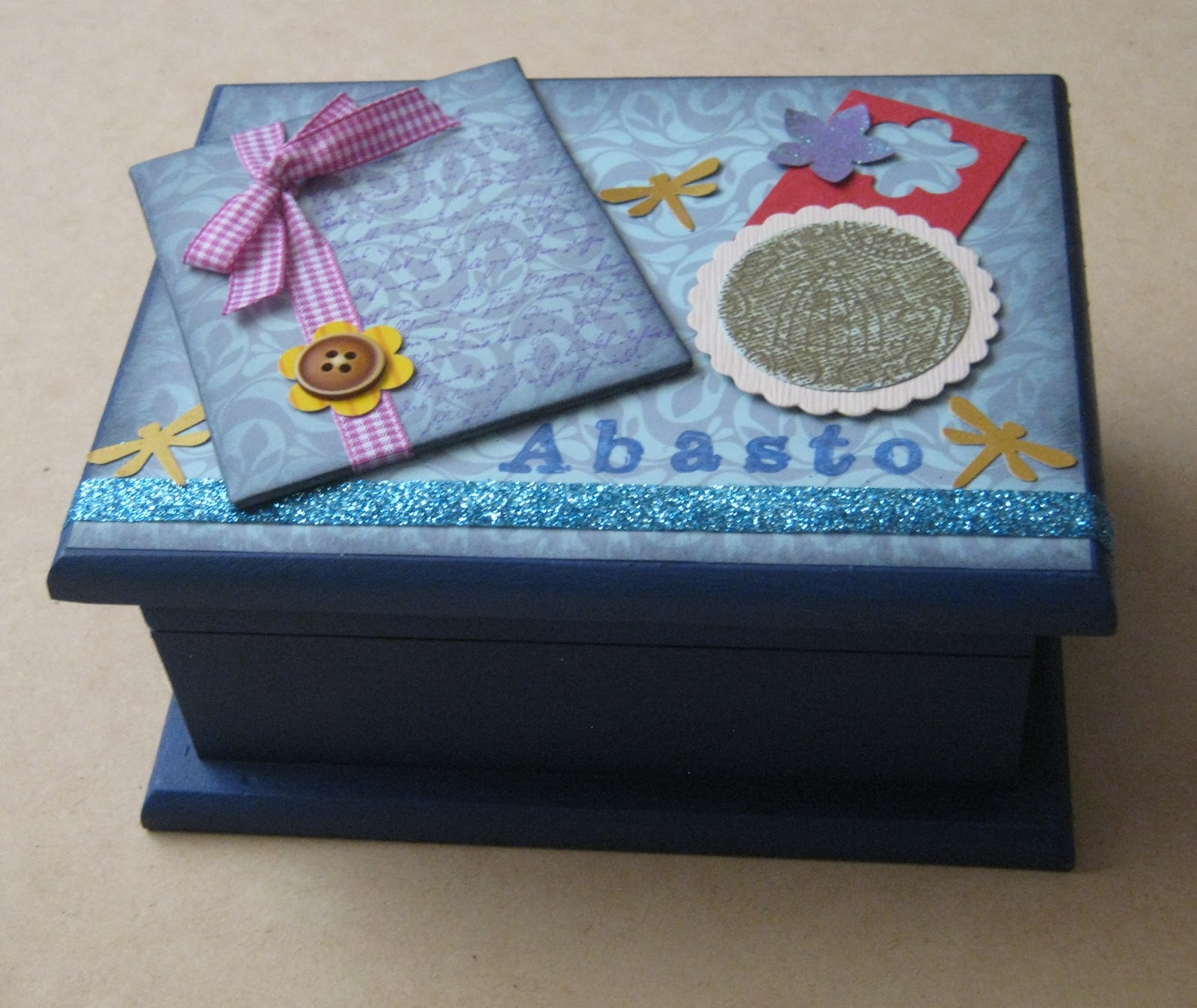 CAJAS EN MDF Y MADERA DECORADAS CON TECNICA DE SCRAPBOOKIG