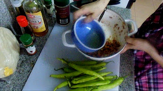 Tagalog Kitchen: Chili Lumpia..Dynamite Stick