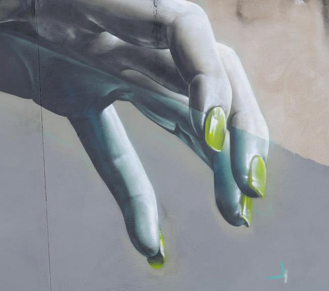 Smug x Epok New Mural In Bristol – StreetArtNews