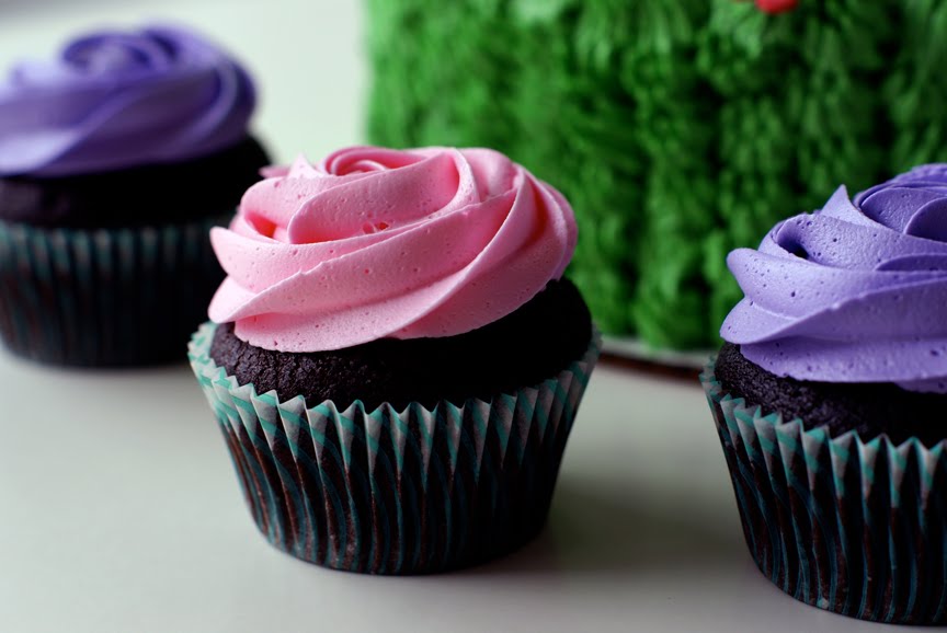 Pony Express! Choo Choo! Pony Cake - Coco Cake Land