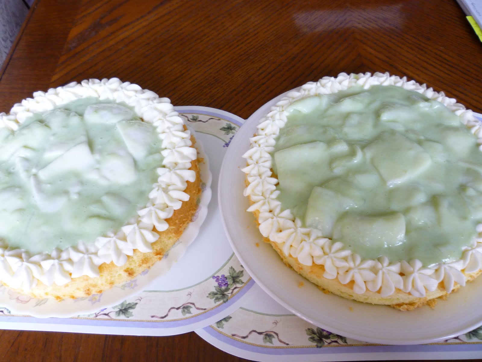PinoyAmericanFavoriteRecipes: #304_Buko-Pandan Cake
