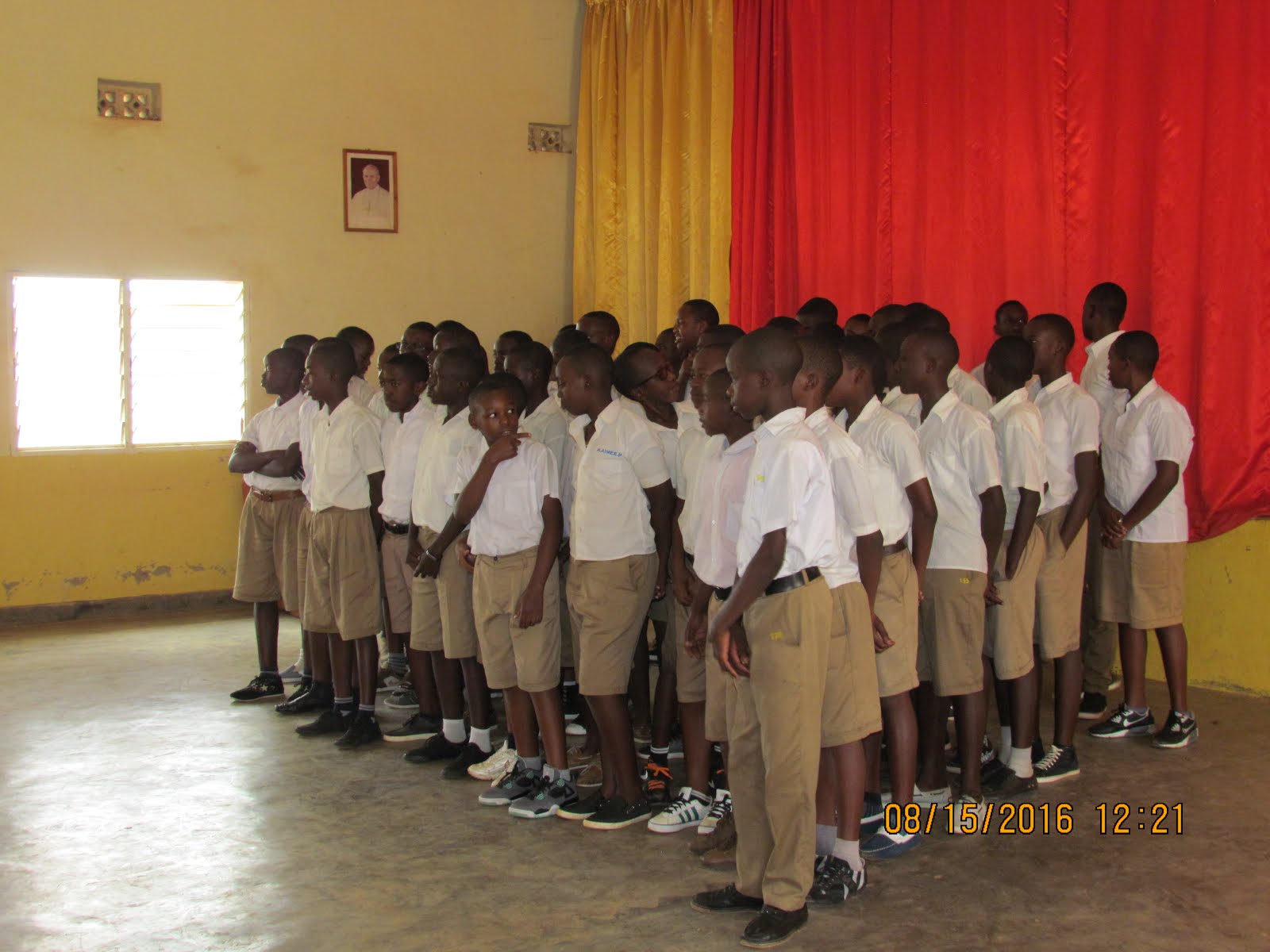 Good News Choir: Good Tour in High School started at Petit Seminaire St ...