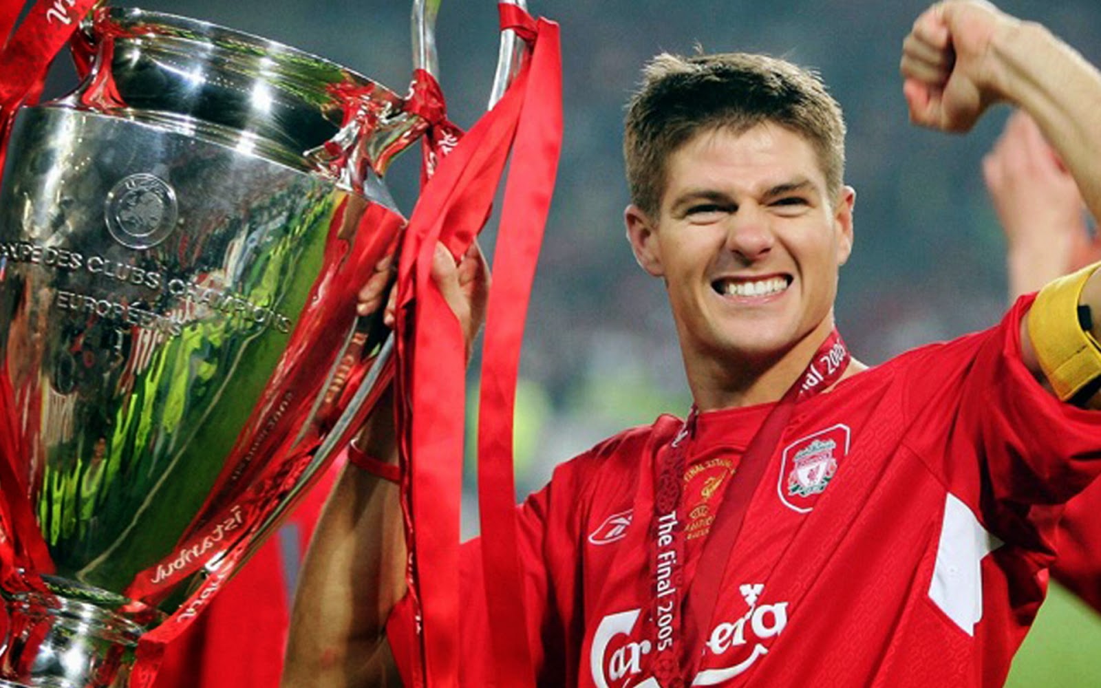 Educación Física y Cultura Física: STEVEN GERRARD: YOU'LL NEVER WALK ALONE