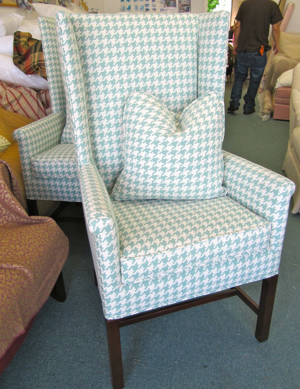 Wydeven Designs: Trend Alert - Houndstooth Fabric