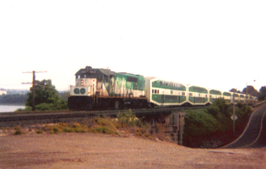 Trackside Treasure: GO Transit 1981