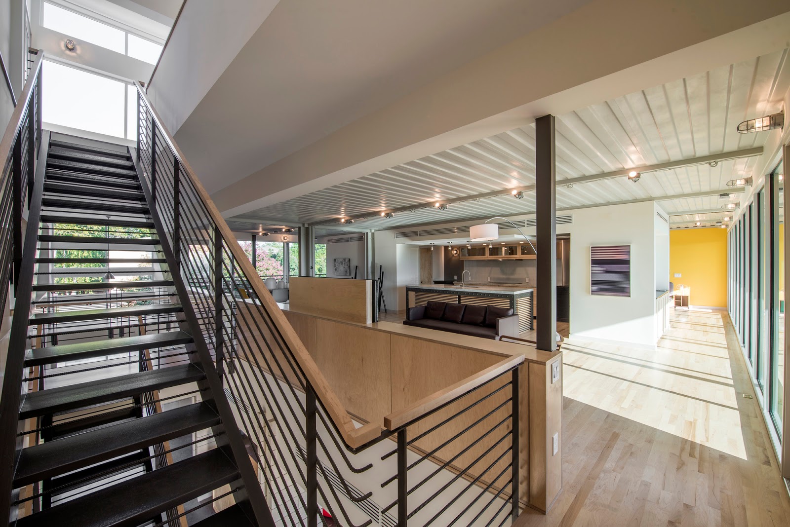 Shipping Container Homes & Buildings: PV14 - 2 Story 3 Bedroom Shipping ...