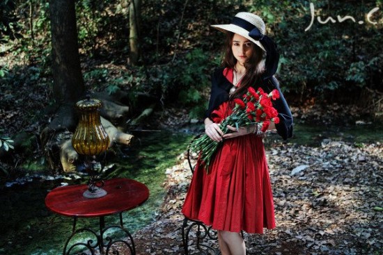 (正妹新聞) 14歲巴西超萌嫩模 Dabora 神秘氣質讓人著迷 (圖文全紀錄) - 每日星球報