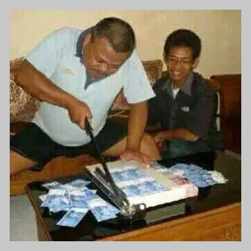 Gambar2 Uang Meme Lucu Uang Banyak Banget - Gambar Lucu Terbaru