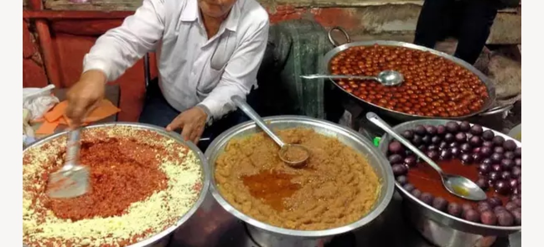 Sarafa Bazar indoor madhya Pradesh Travel Ancient India