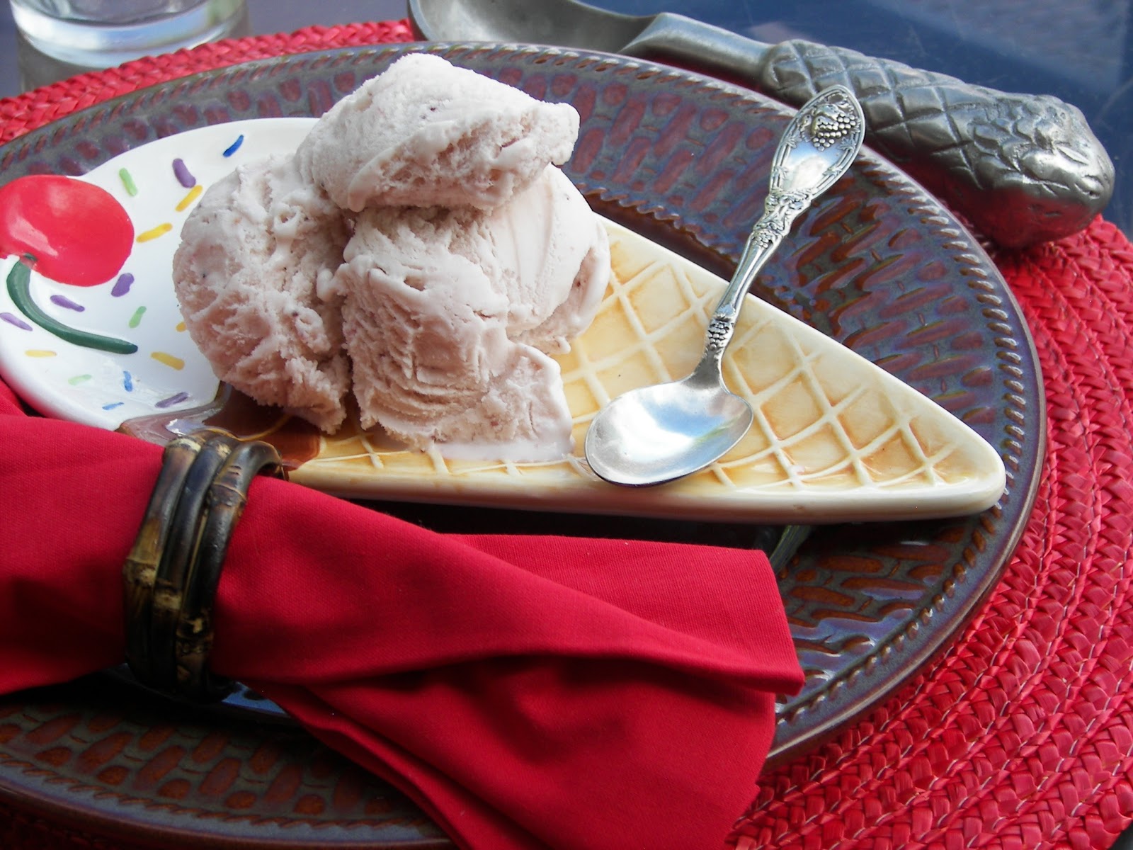 Red Couch Recipes: First Day of School Ice Cream Table