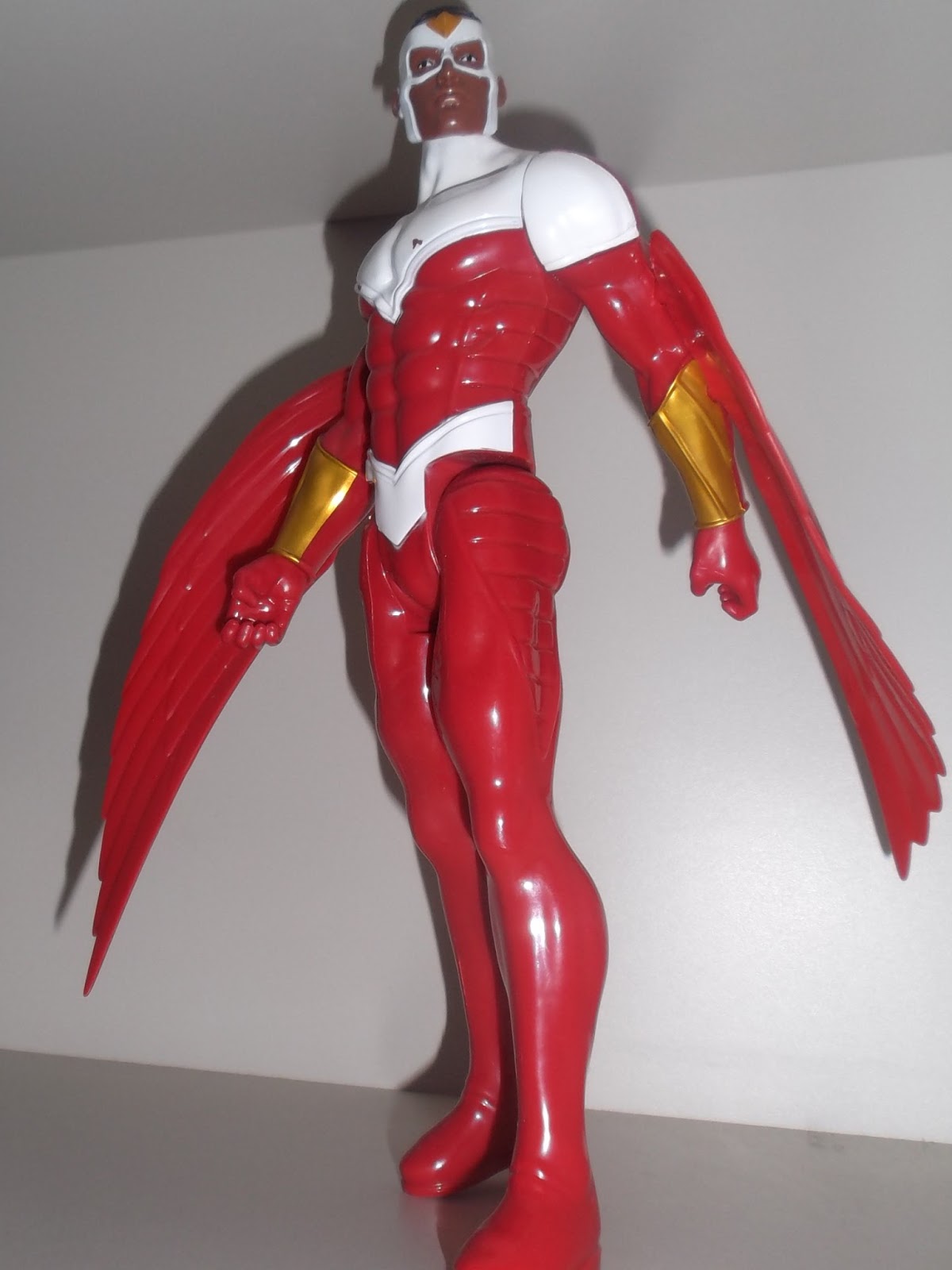 2 Minute Toy Break!: Marvel Titan Hero Series - Falcon & Iron Man