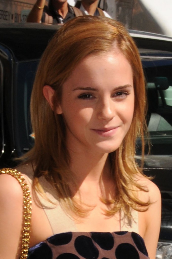 Emma Watson with Long Hairstyles | Homecoming Hairstyles