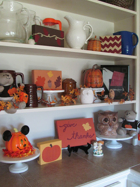 Tutorial Tuesday: Painted Shoebox