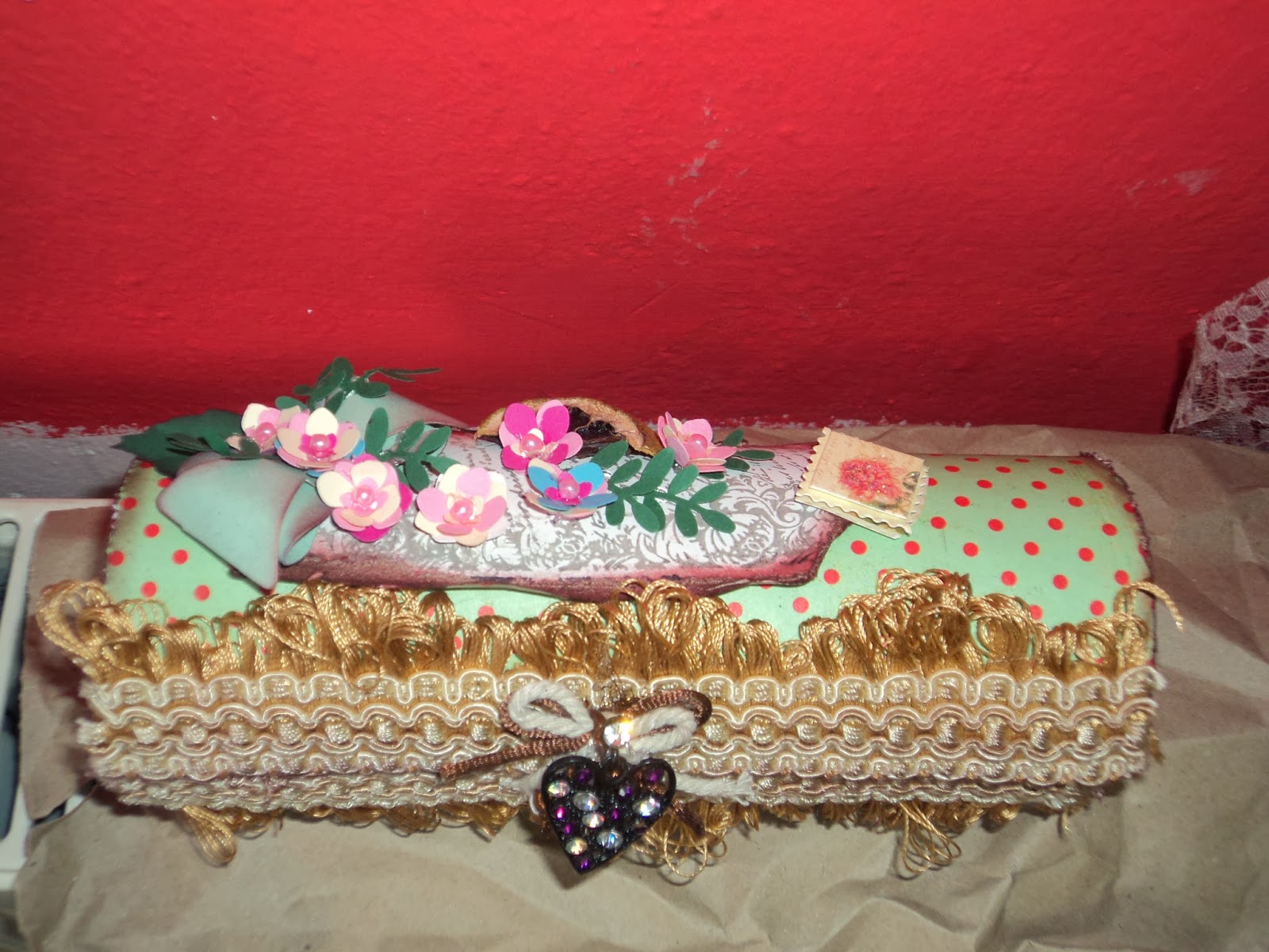 scrapmaria.blogspot.com: ..Πεταλουδες και Λουλουδια..