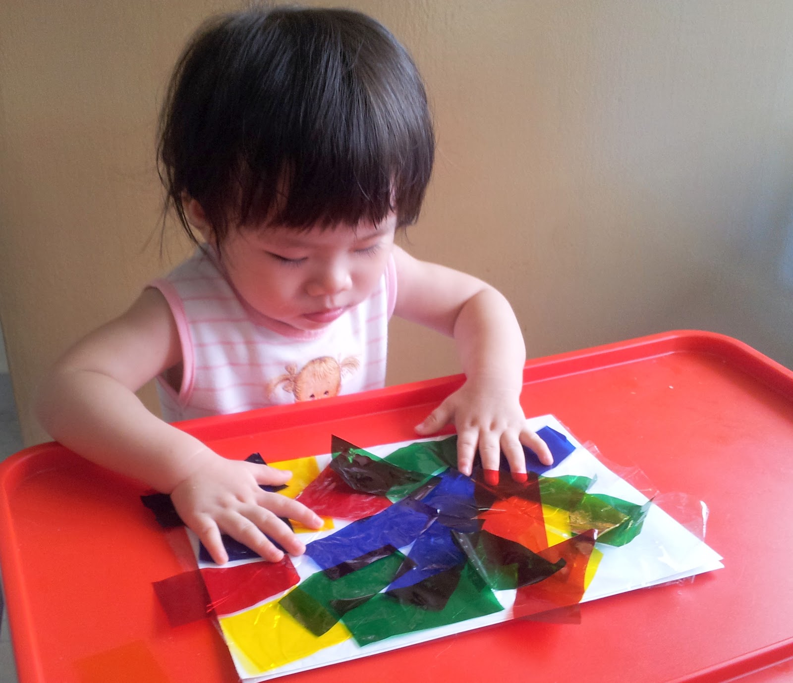 Baby Le Xin: Crafting with Cellophane Paper again!