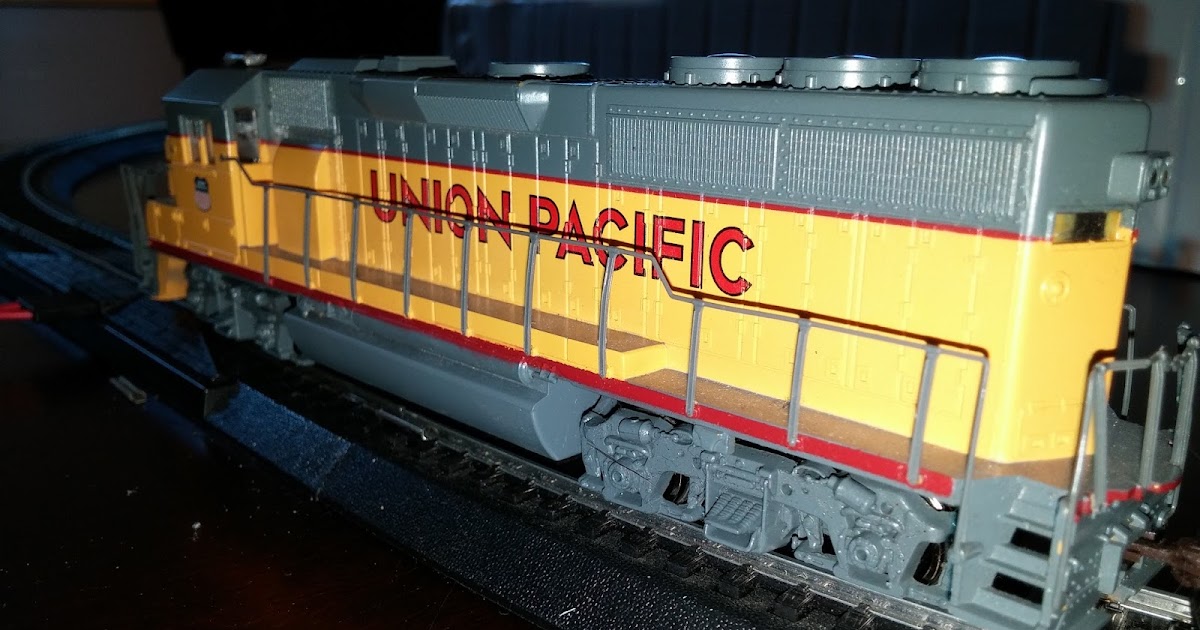 Past Time Hobbies: Bachmann HO "Cargo King" Starter Set