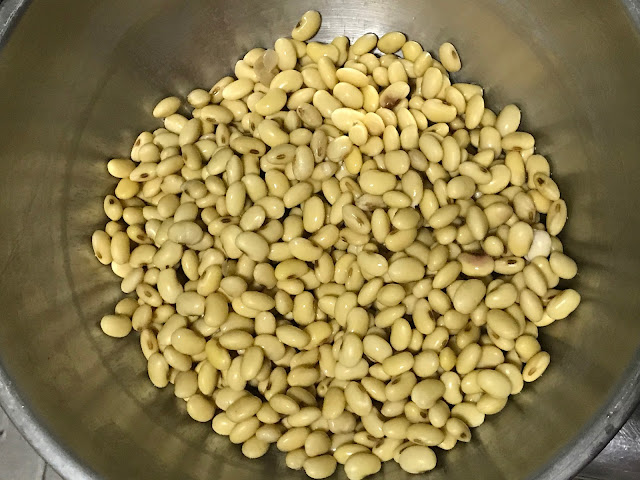 Jothi Cooking Book: Soybean Curry