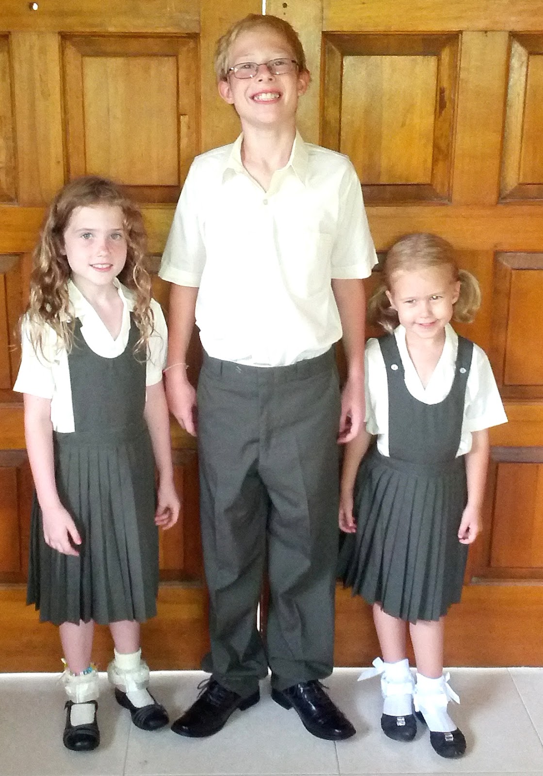 Thompsons to Haiti ... and back again: First Day of School