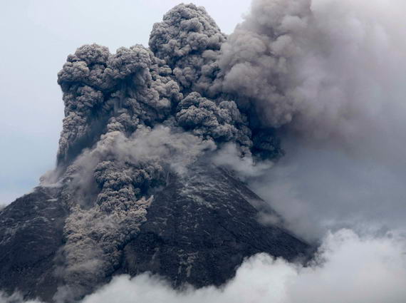 FAKTA - FAKTA: Erupsi Gunung Merapi 2010, Terbesar Dalam Seabad