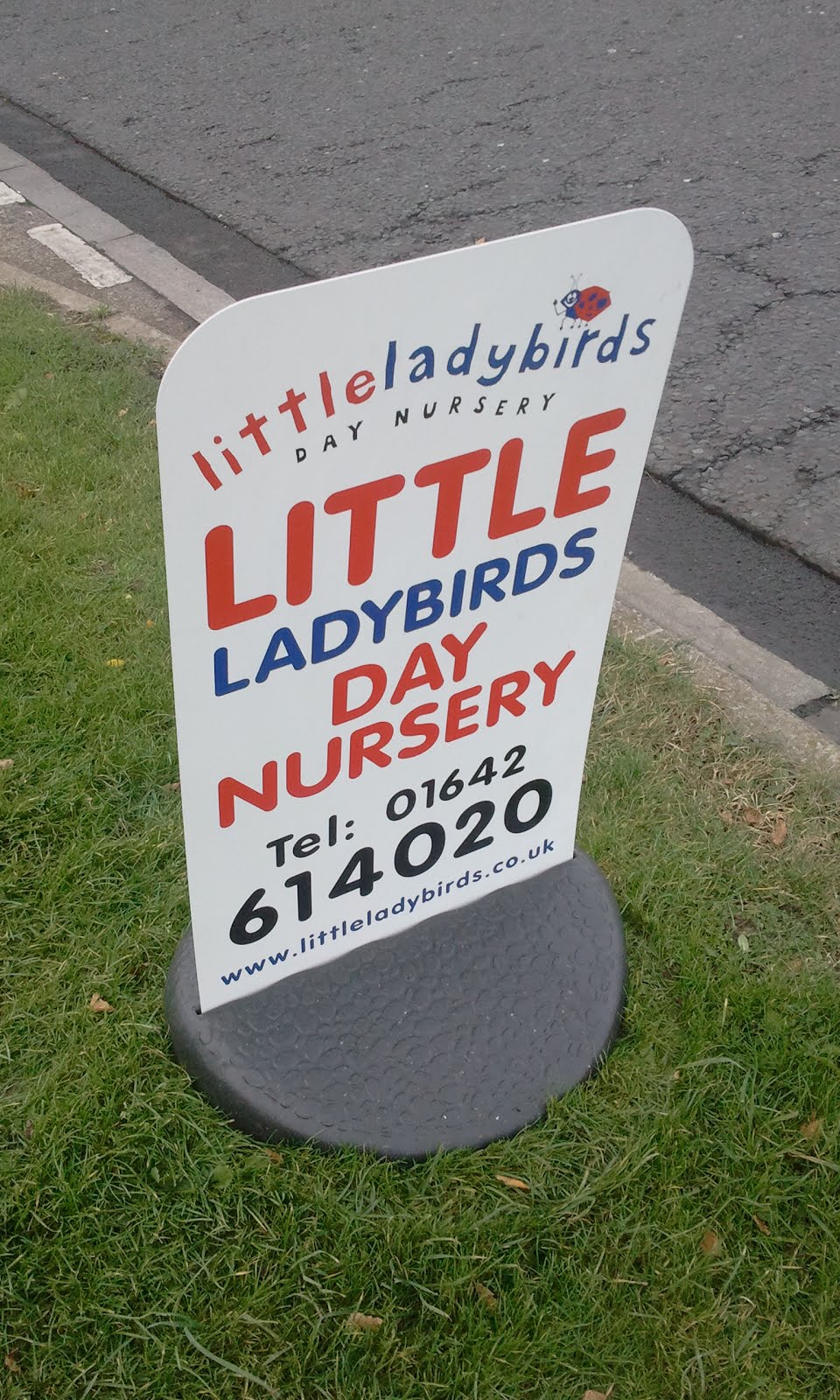 The Green I Signs Blog: eco flex metal pavement signs supplied & fitted ...