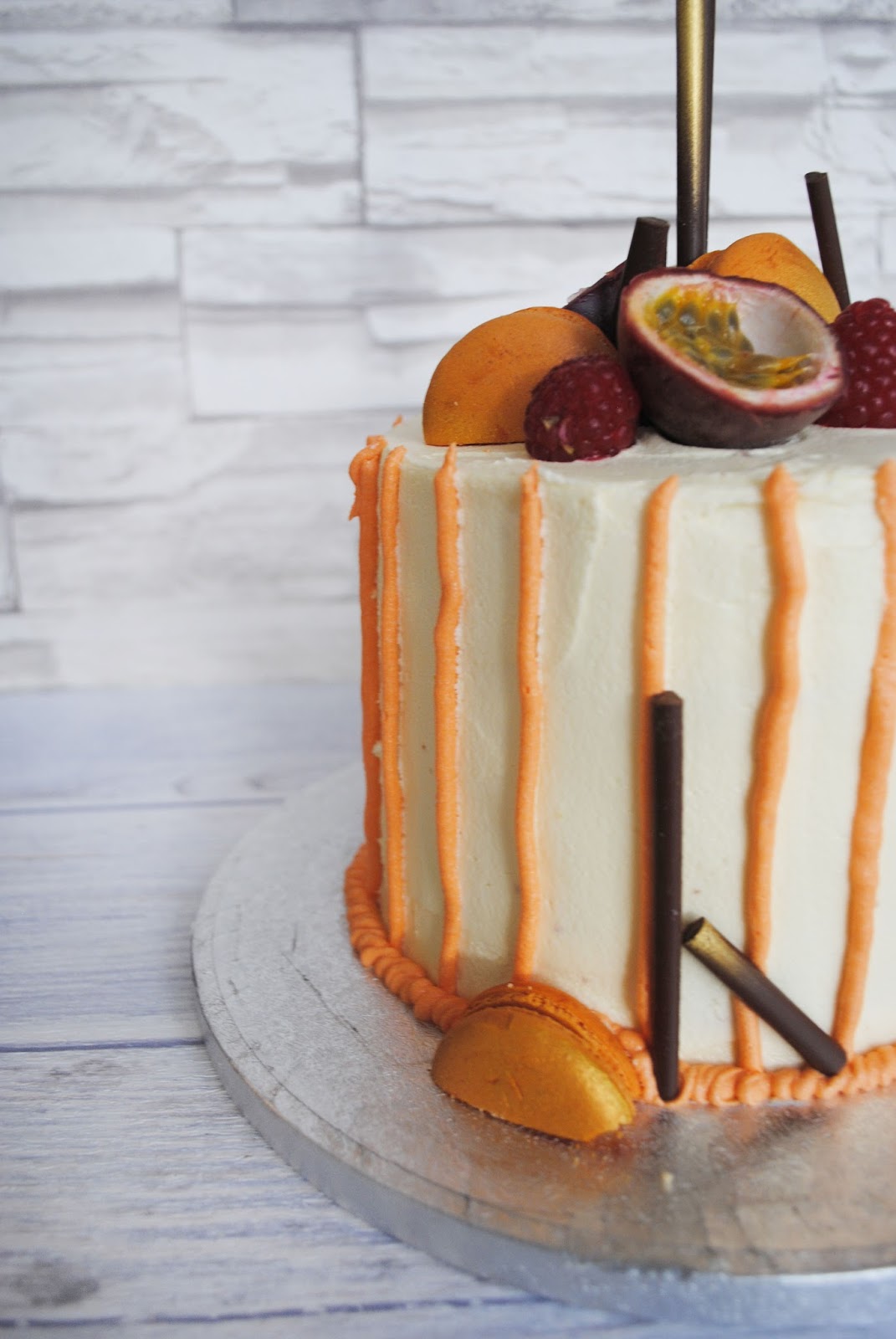 Sharkett Sisters: PASSION FRUIT, RASPBERRY AND WHITE CHOCOLATE CAKE