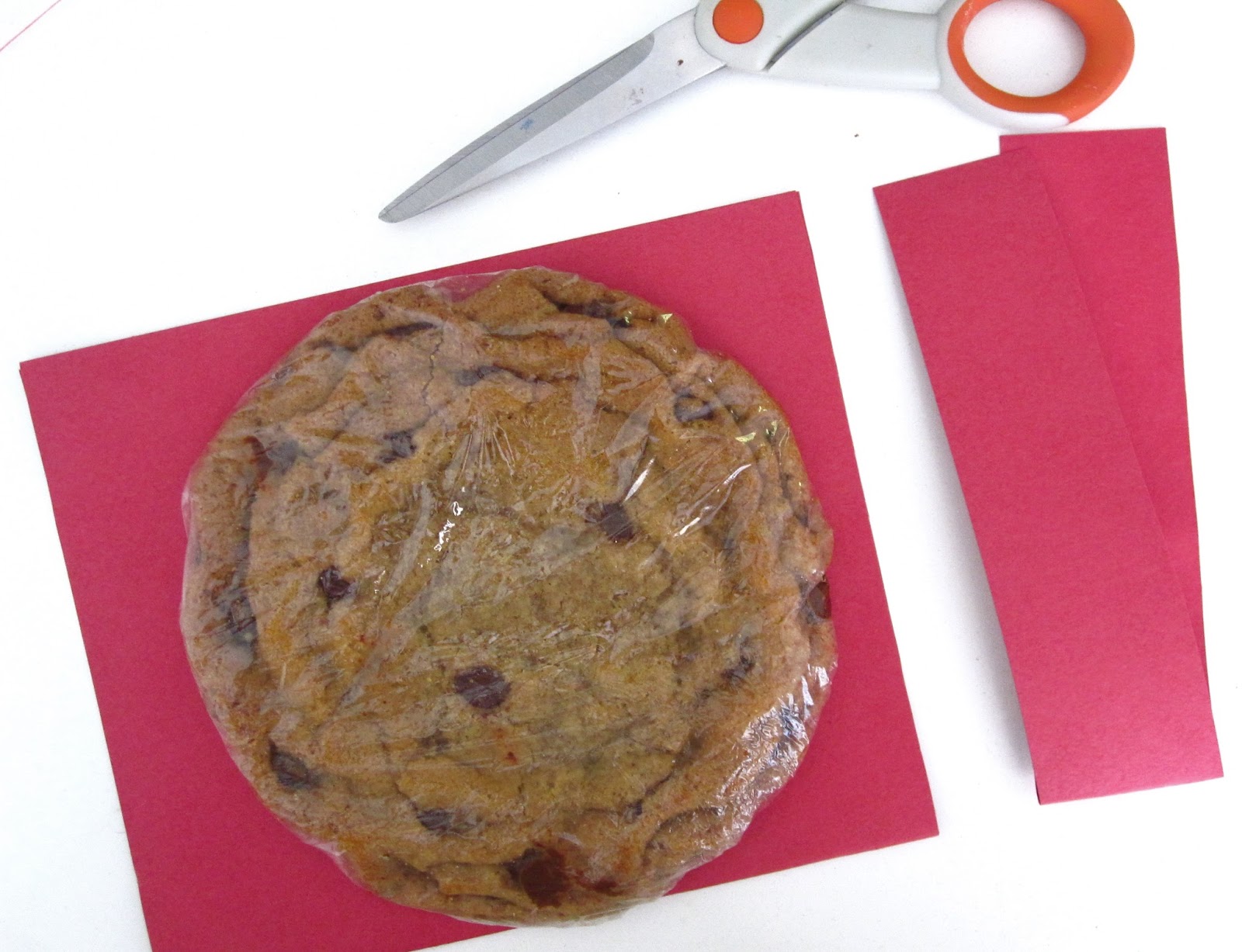 Giant Single-Serving Cookie Gift In A Custom DIY Valentine's Day Pouch ...