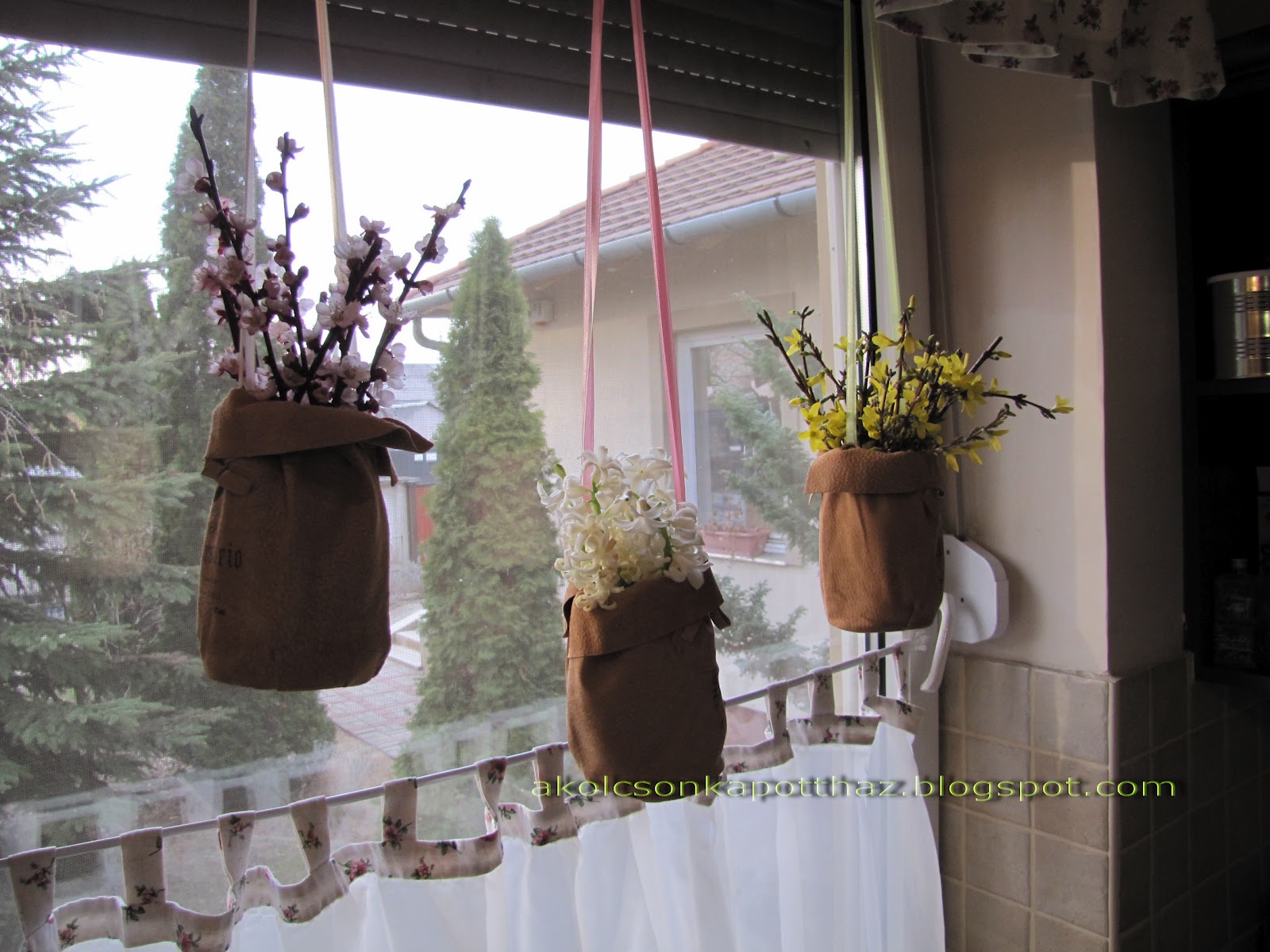 akolcsonkapotthaz: Ha már tavasz, Csináld Magad virágokból