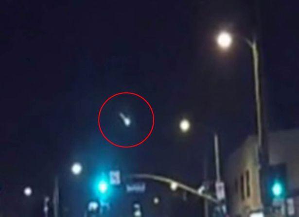 Sciency Thoughts: Bright fireball meteor seen over Southern California.