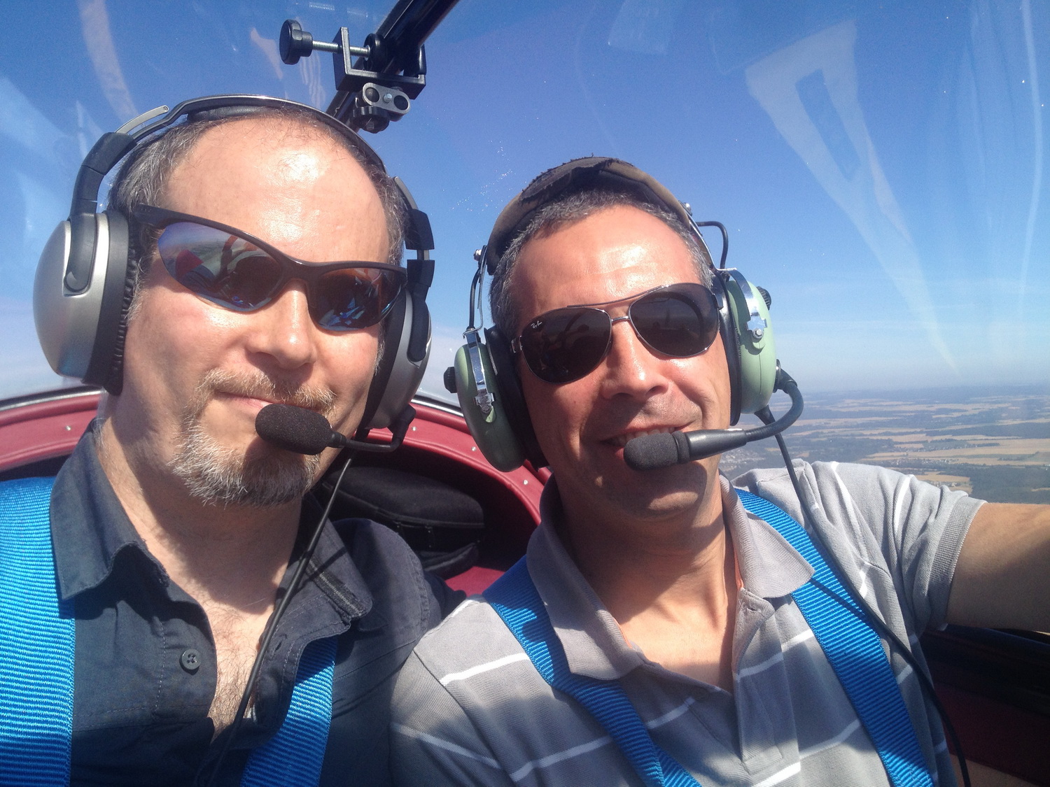 MINICAB story: Piel Super Emeraude