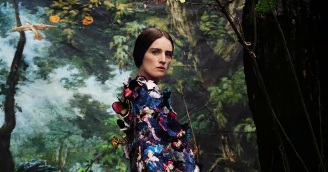Smartologie: Valentino Haute Couture Editorial for Vogue Italia March 2014