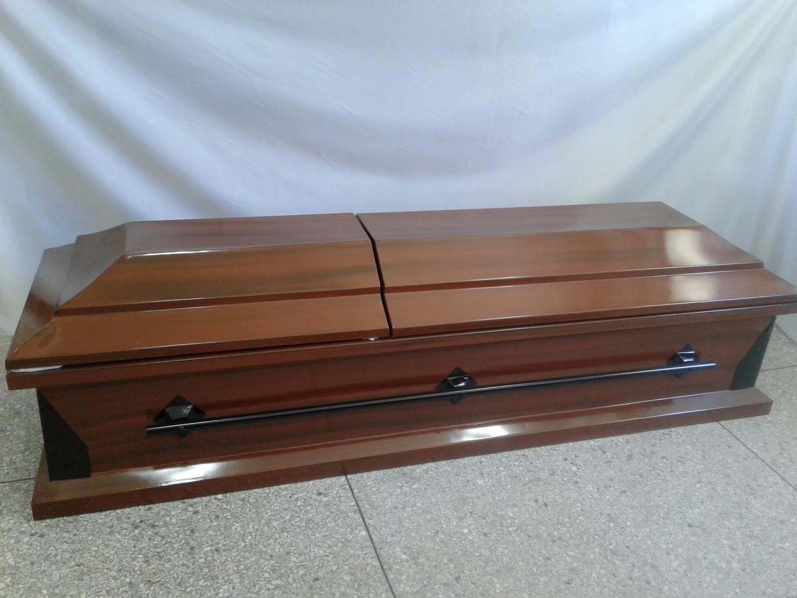 Fábrica de Ataúdes Mérida: 2017