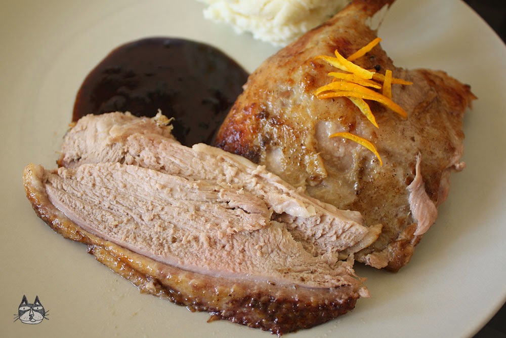 Airinie Cooks: Her Eclectic Kitchen: Canard a l'orange with five spice