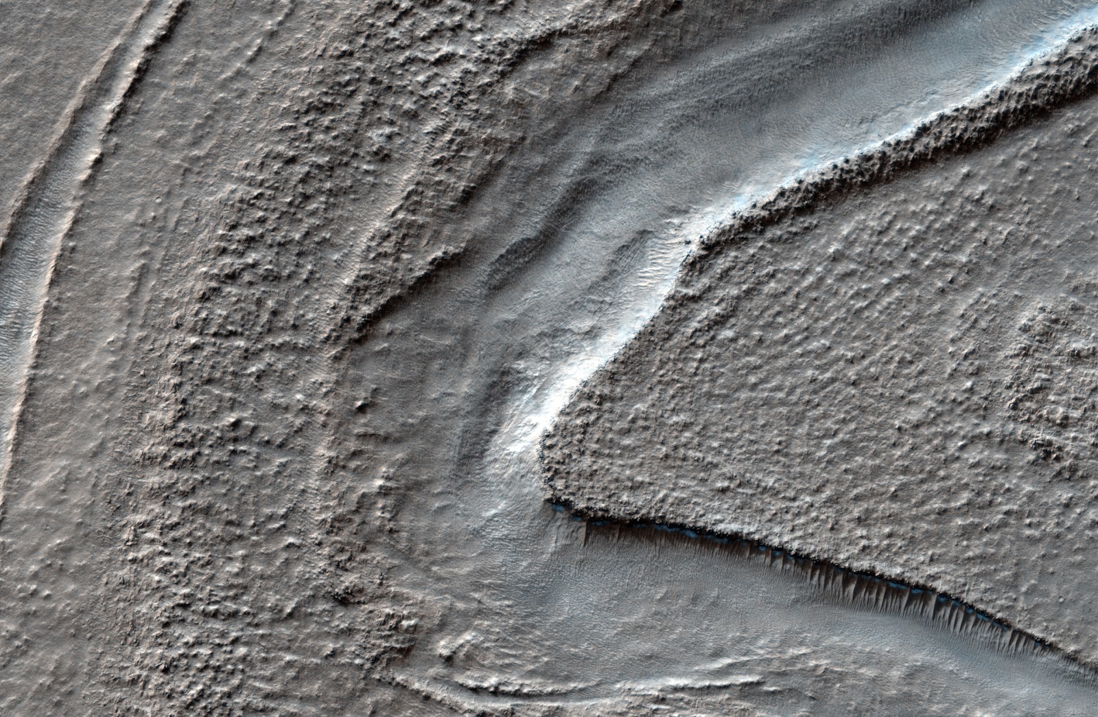 Areology: Flows in Hellas Planitia
