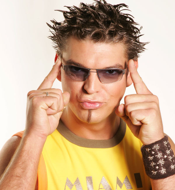 CONHEÇA: Danzel, Cantor e Dj belga! - Club dos Desajustados