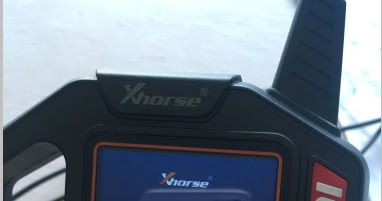 Xhorse VVDI Key Tool Transponder Remote Key Programmer with 5 Remote Keys-EOBDTool.co.uk