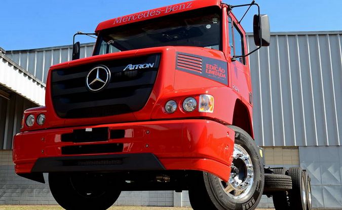 Último MB Atron 2324 será vendido hoje