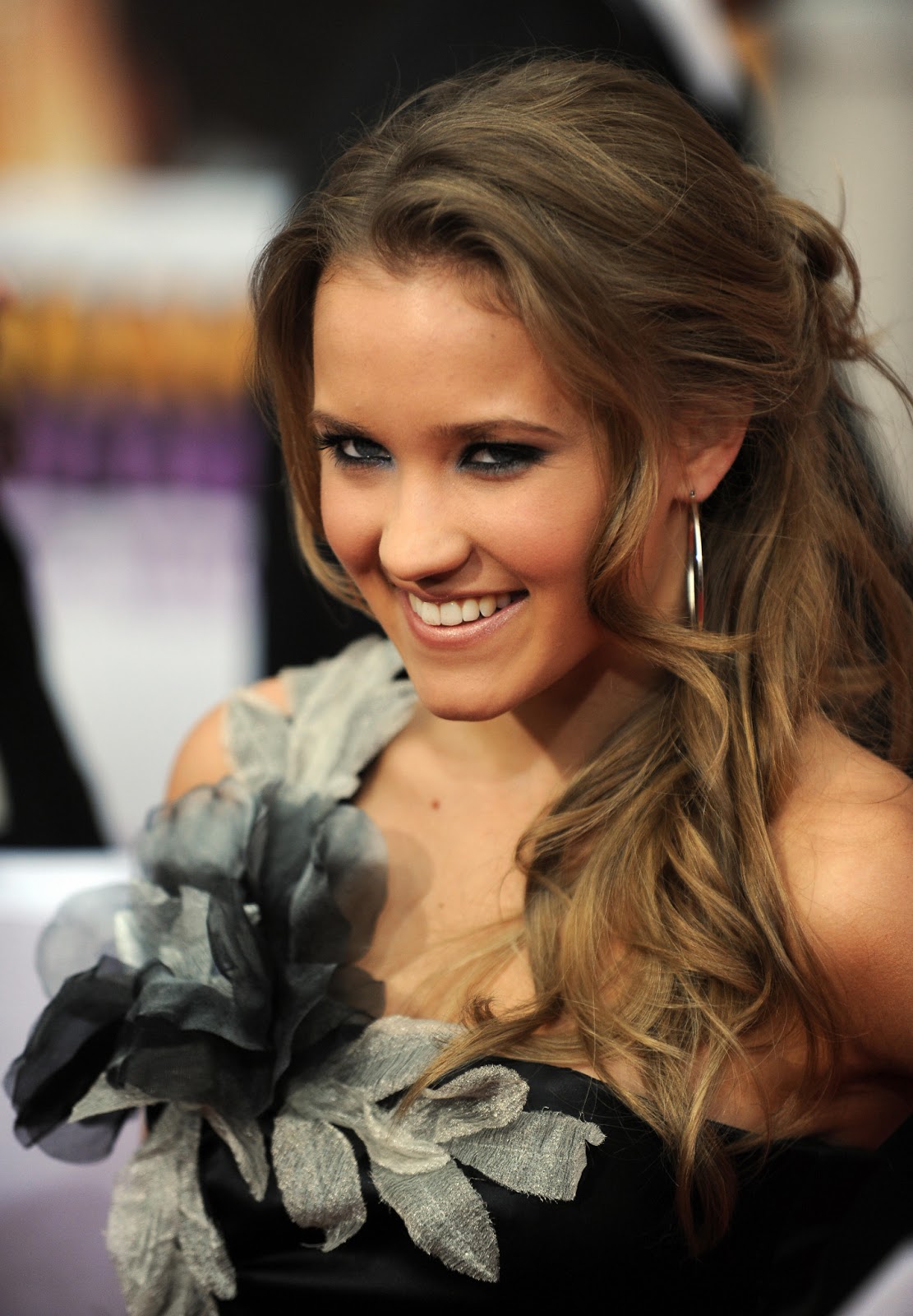 Emily Osment summary | Film Actresses