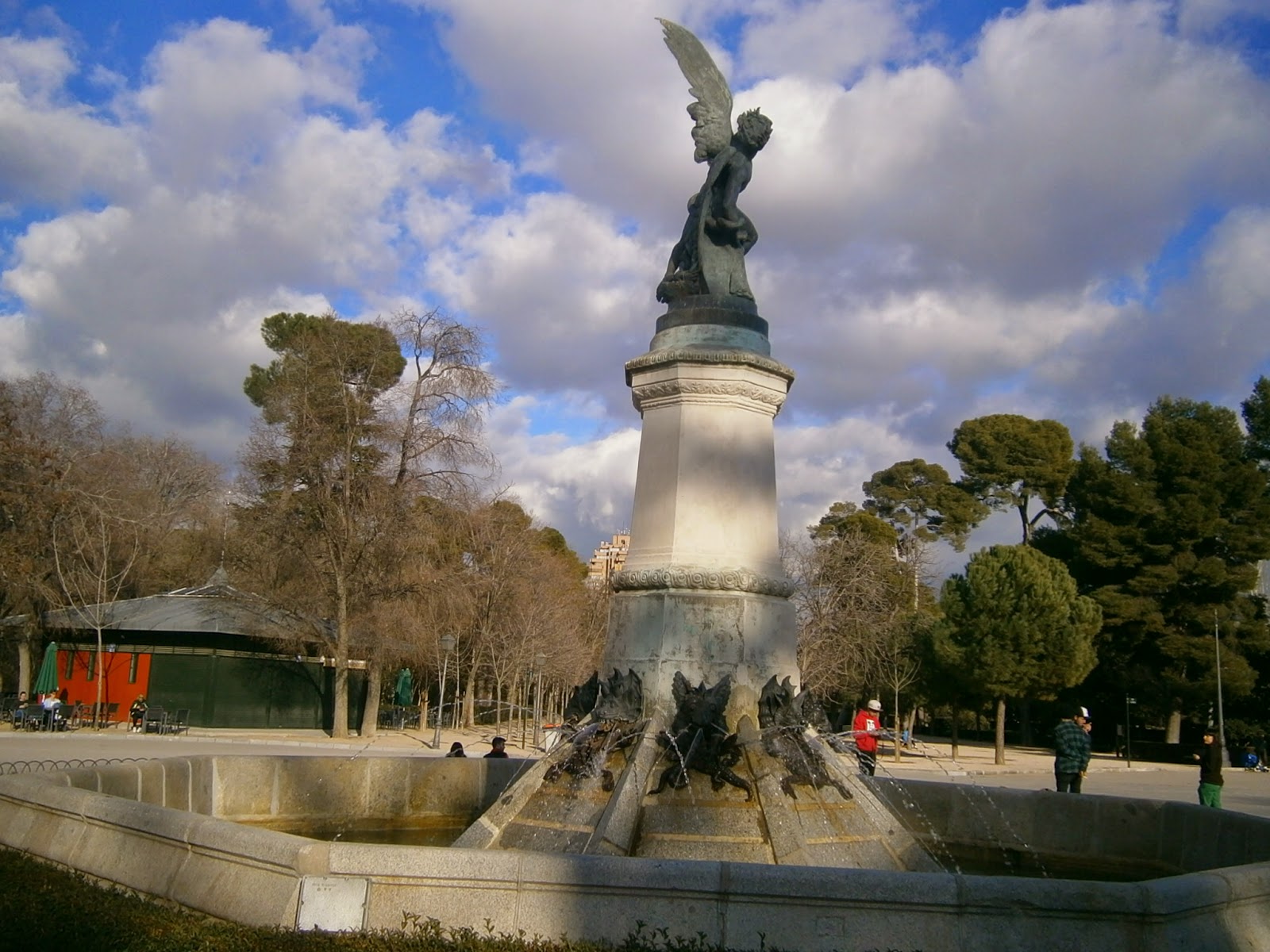 Acorazado Cinéfilo. Francisco Huertas Hernández: "El día de la Bestia ...