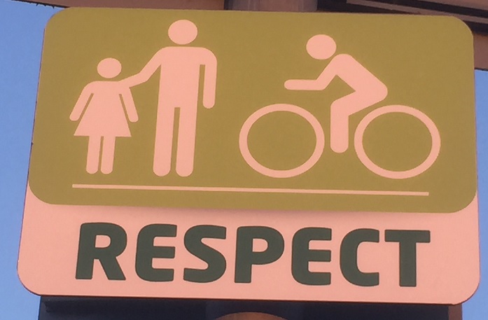 Travelling the Cambridgeshire guided busway: Signs on (and off) the busway