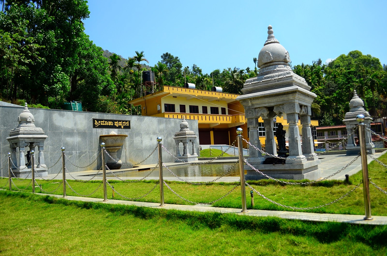 Sharath Hassan A Travelling Photographer: Horanadu Annapoorneshwari ...