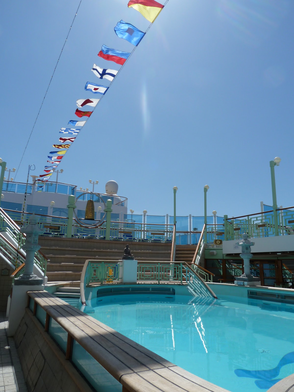 Deb's Days: Cruise Ship Pools