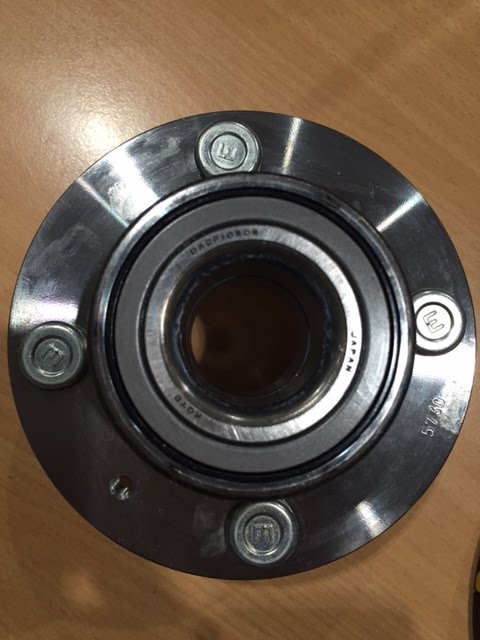 Bearing Sepeda Motor: Bearing roda depan dan Bearing roda belakang ...