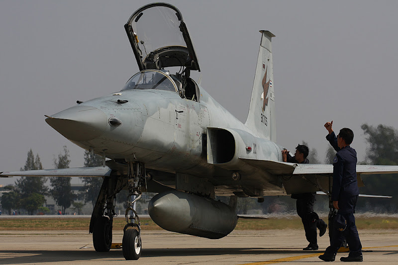 THAIDEFENSE-NEWS: Photo Gallery: RTAF F-5E/F