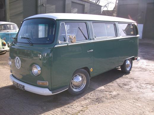 My 1969 VW Microbus: My 1969 Microbus Gets A New Coat Of Paint.