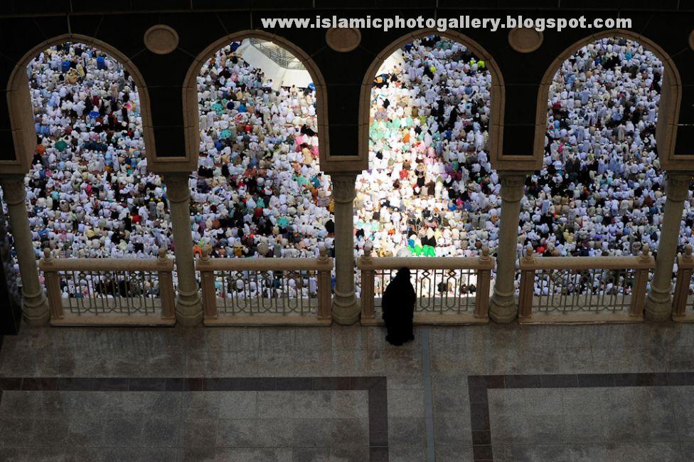 Islamic Photo Gallery & Videos: Al- Hajj 2011 Photos